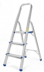 Aluminium 3 Step Ladder - ALUMINIUM AND FIBERGLASS LADDERS